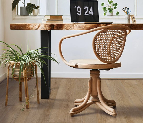 COREtec Plus Enhanced Planks - 7" x 60" - Farington Oak - Floorzz