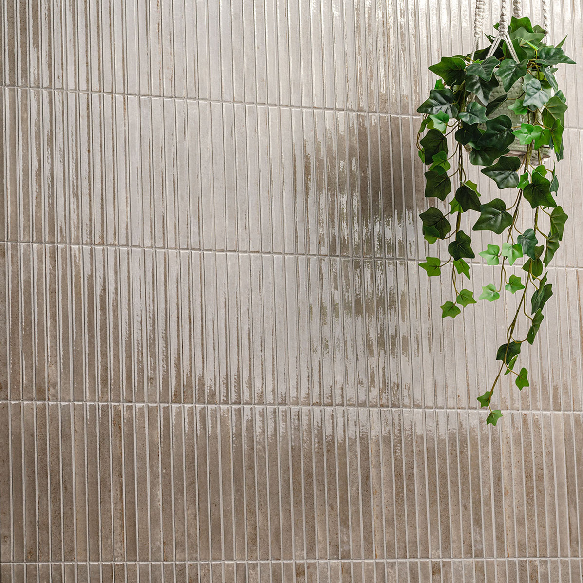 MSI - Gems 5 in. x 10 in. Porcelain Tile - Grigio — Floorzz