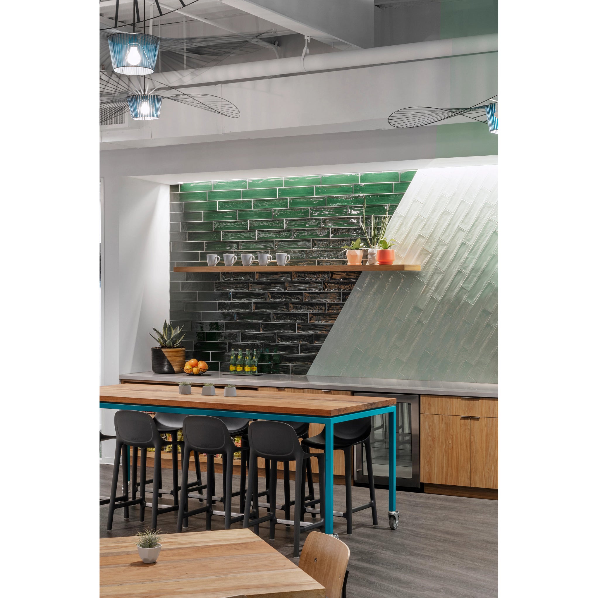 Arizona Tile - Gioia Series 4" x 16" Porcelain Wall Tile - Aqua — Floorzz